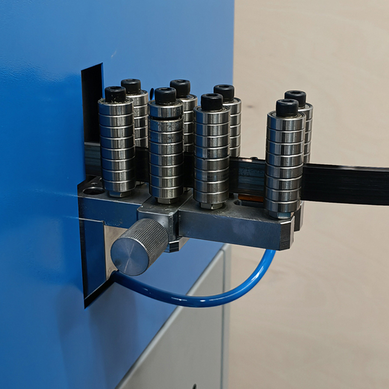 Auto Bending Machine B3-CBN for die cutting